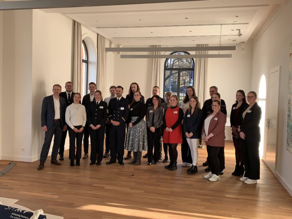 Fachhochschule für Verwaltung und Dienstleistung FHVD - Fachhochschule ...